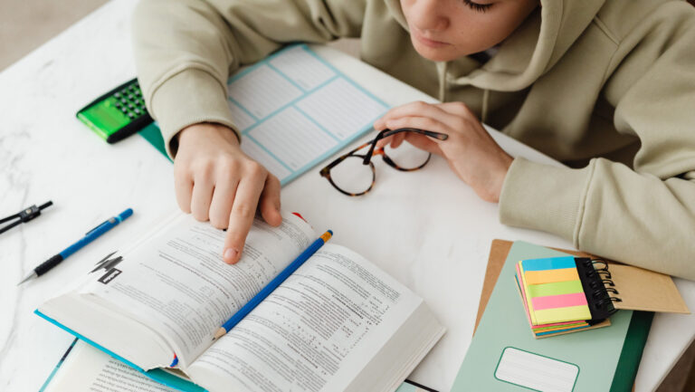 ESTRATEGIAS DE LECTURA: ANTES, DURANTE Y DESPUÉS - Grupo Animando a ...